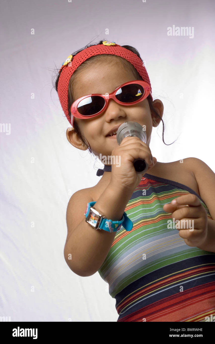 Female kids children singer hi-res stock photography and images - Alamy