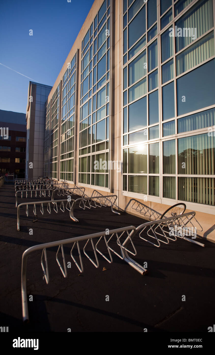 Bike racks outside building hi-res stock photography and images - Alamy