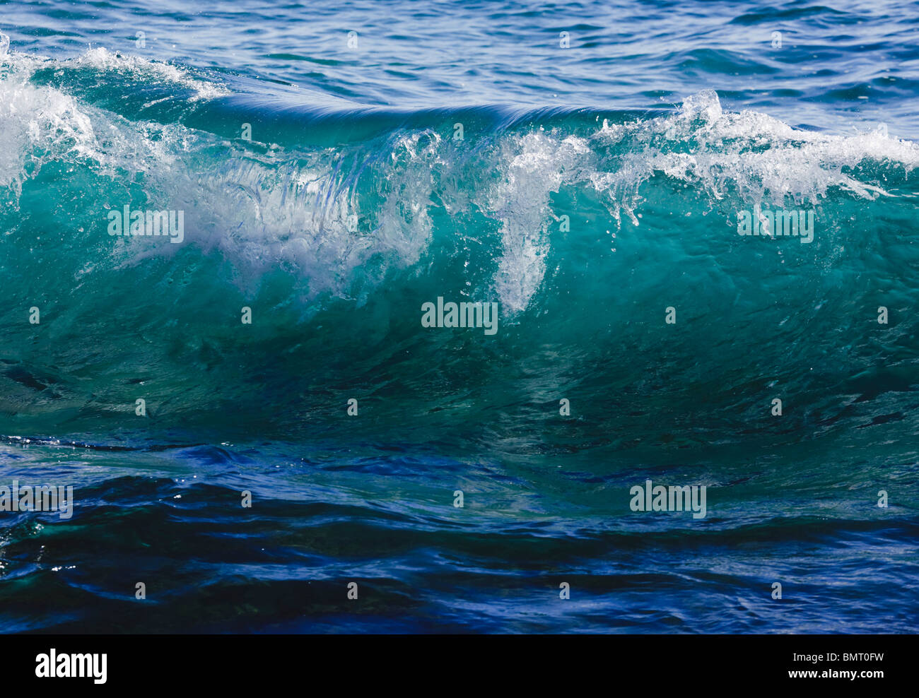 Breaking Ocean Wave In Clear Sea Water Stock Photo - Alamy