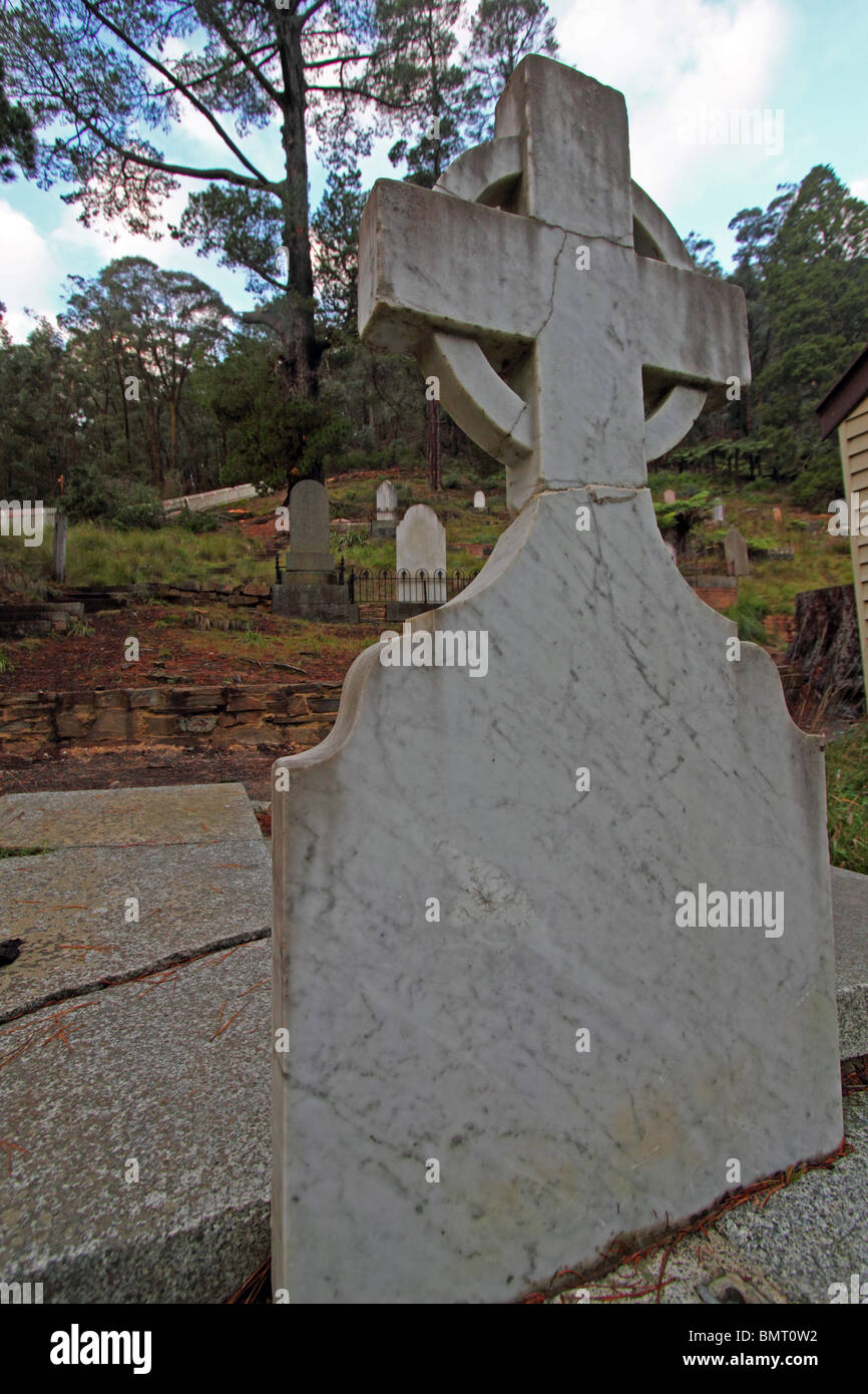 OLD GRAVESTONES ON THE SIDE OF A HILL WALHALLA VICTORIA AUSTRALIA ...