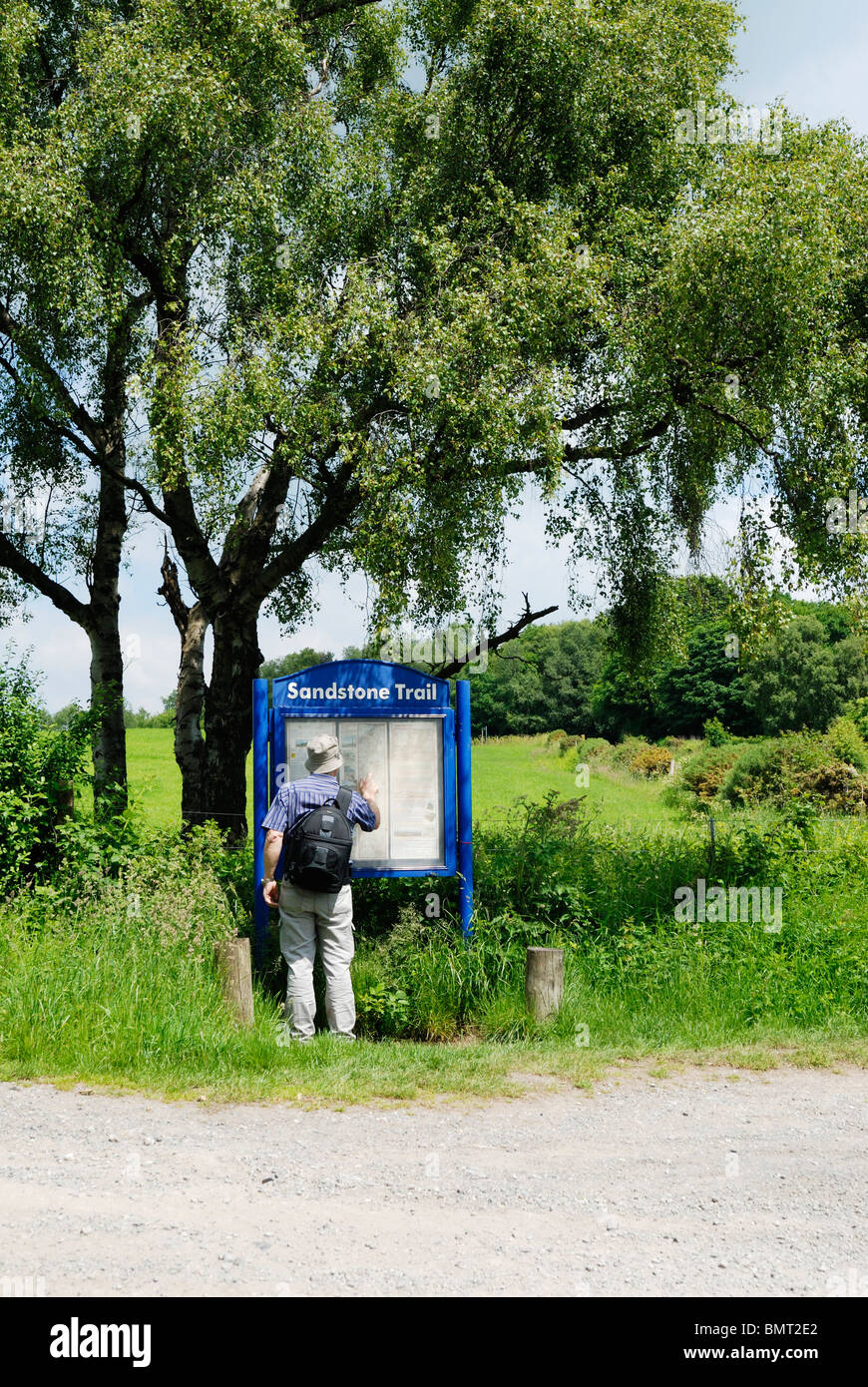Sandstone trail footpath hi-res stock photography and images - Alamy