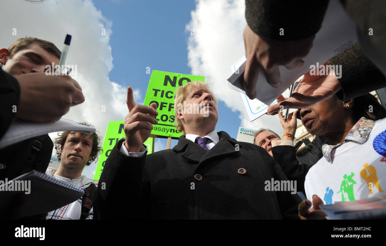 boris jonnson vists north harrow tube station Stock Photo - Alamy