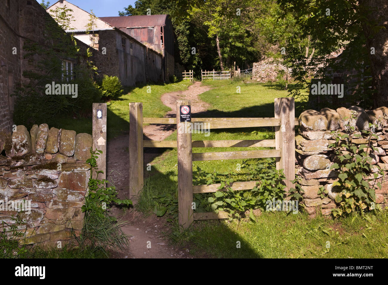 UK, England, Derbyshire, Edale village, official starting point of the ...