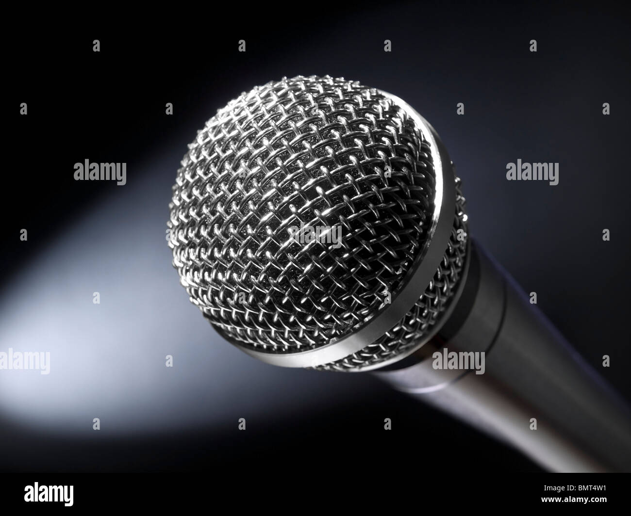 Dynamic object hi-res stock photography and images - Alamy