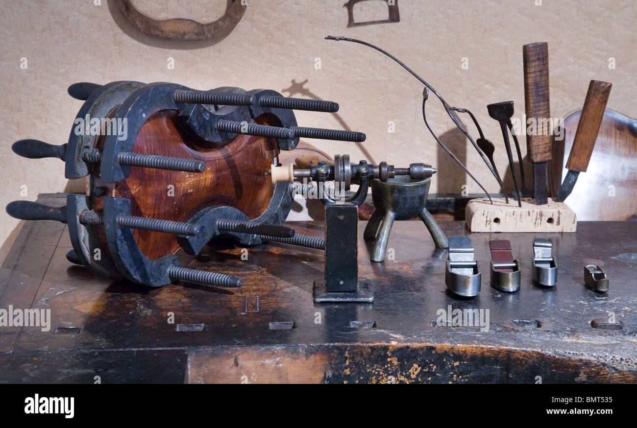 Violin repair workshop, Vienna, Austria Stock Photo - Alamy