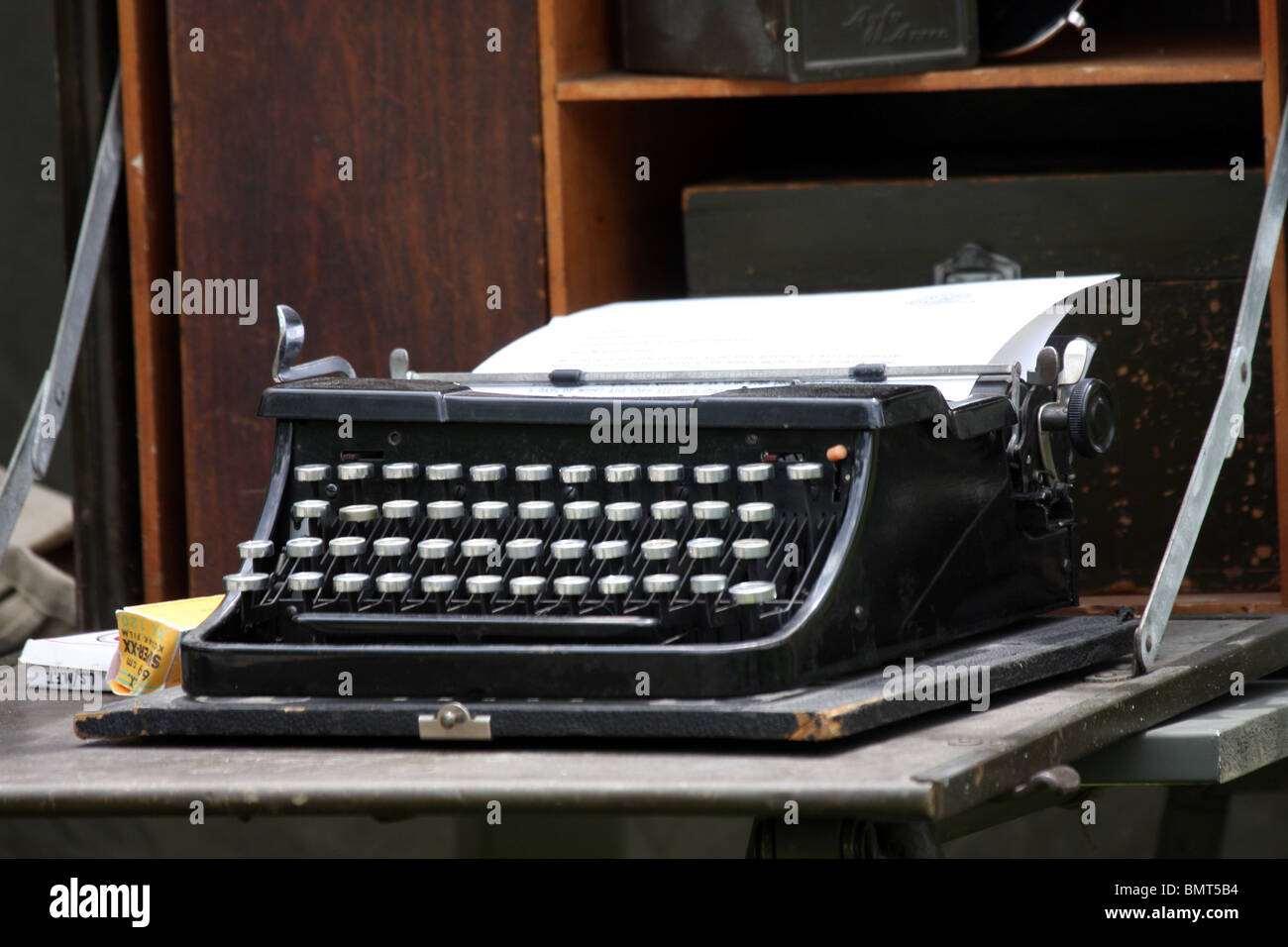 Ww2 communication equipment hi-res stock photography and images - Alamy