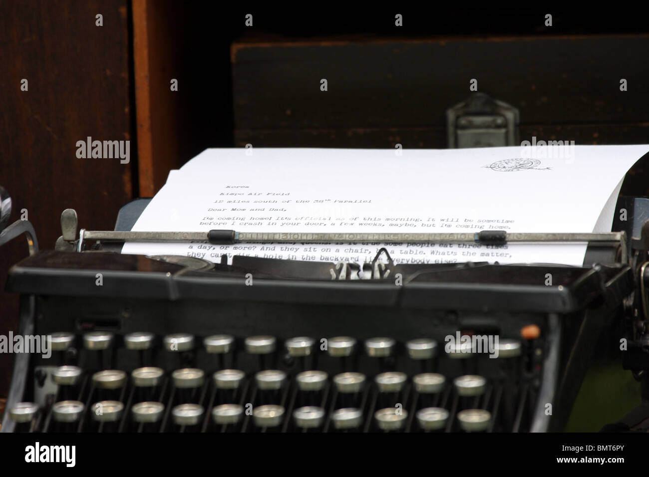 Old world war desk typewriter hi-res stock photography and images - Alamy