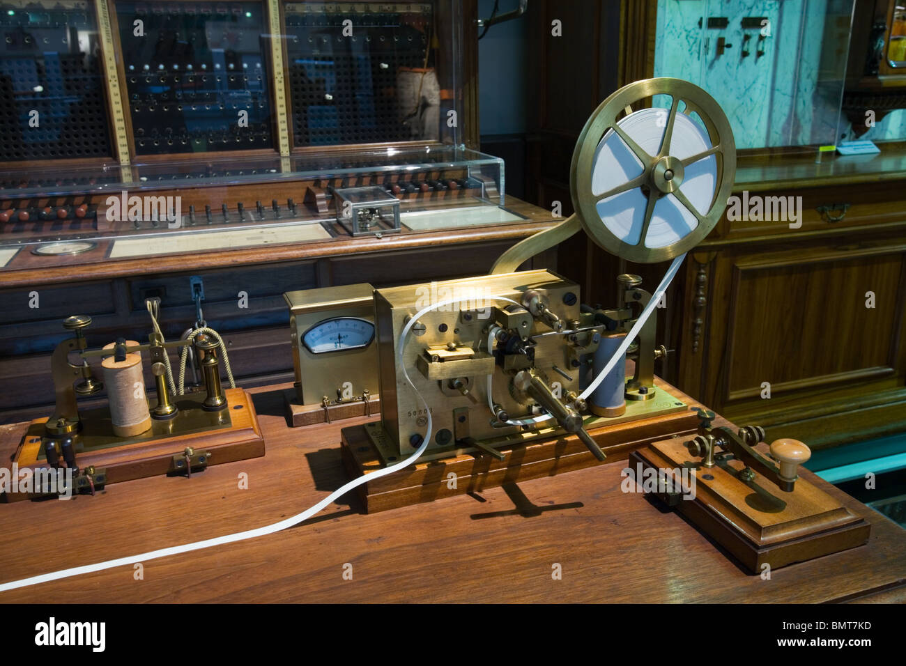 Samuel Morse Telegraph Machine