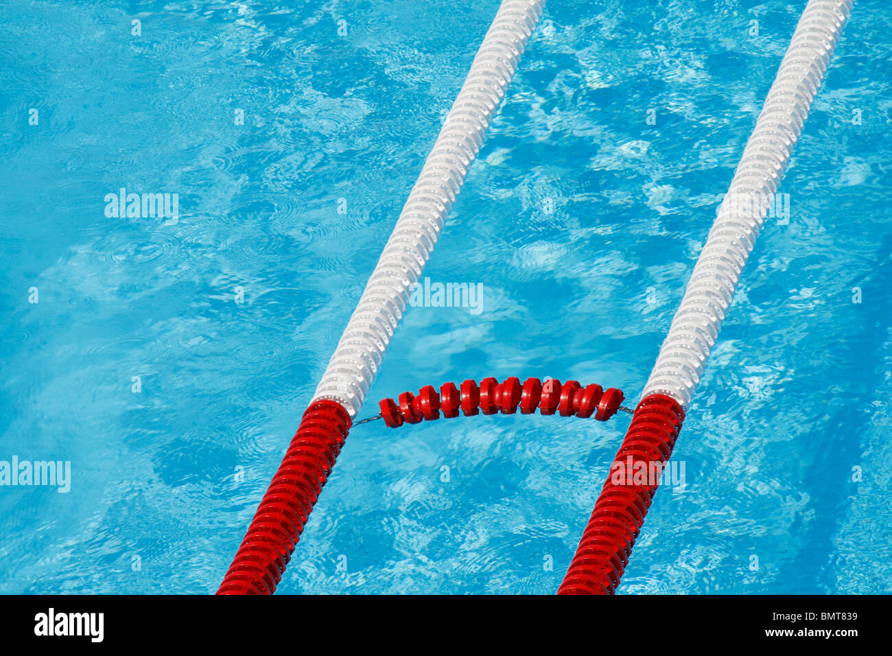 empty olympic type water polo swimming pool Stock Photo - Alamy