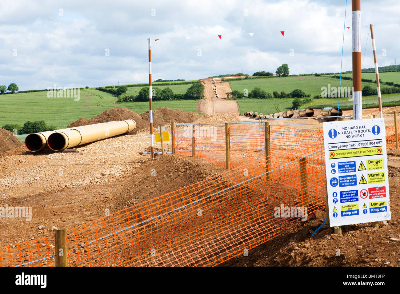 National Grid natural gas pipeline being laid, seen here crossing the ...