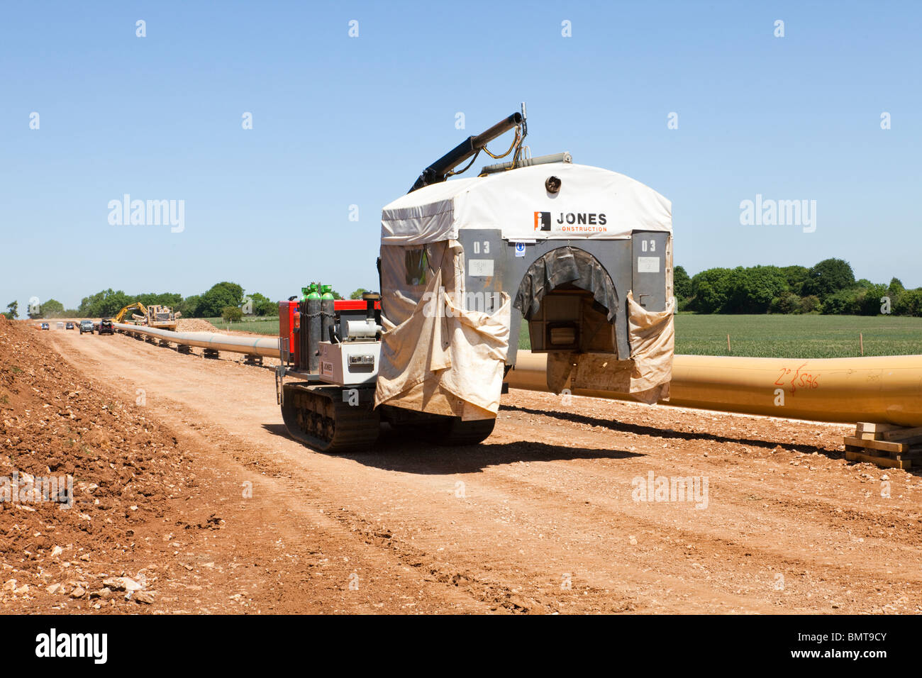 National Grid natural gas pipeline being laid, seen here crossing the ...