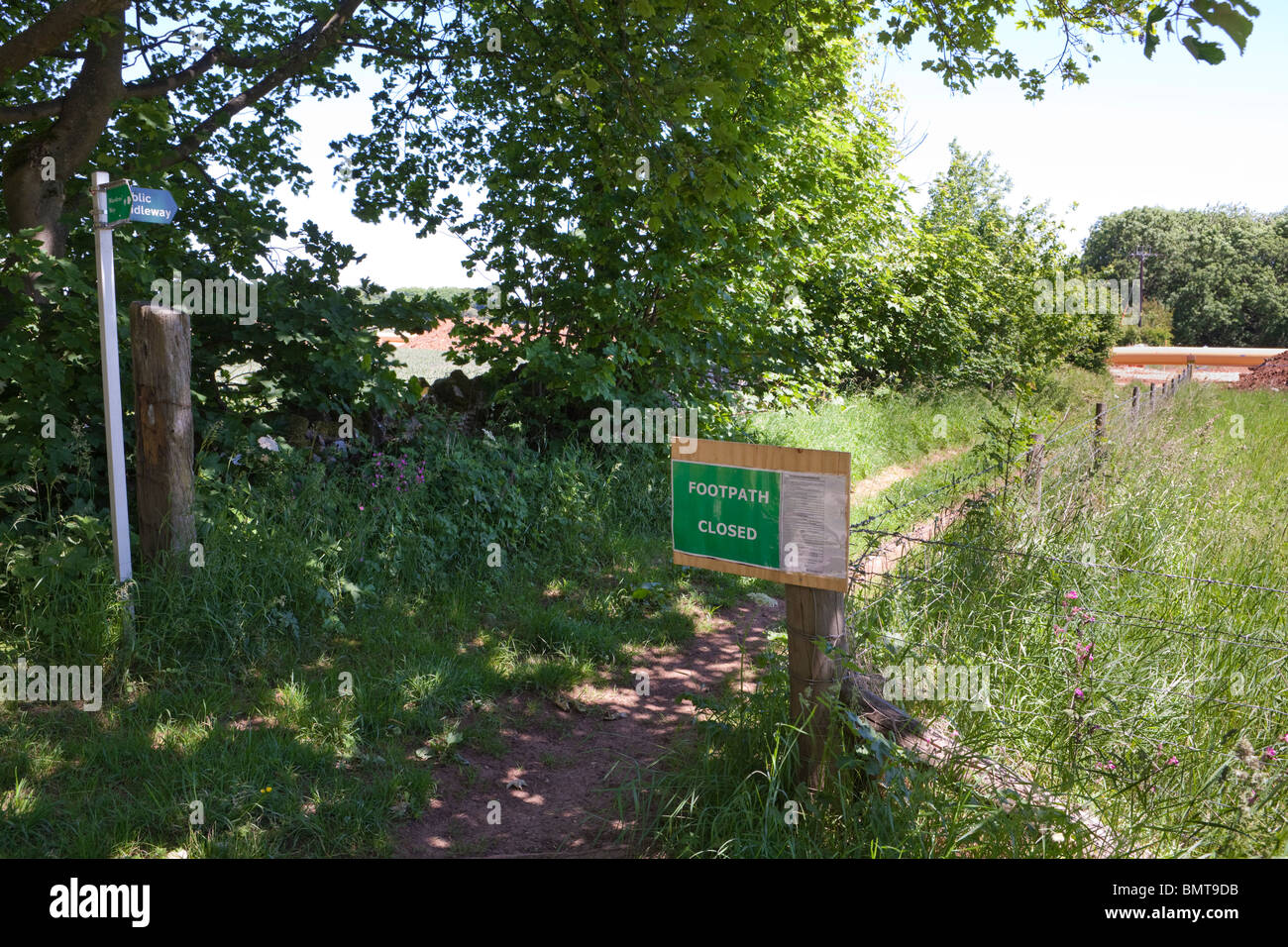 Pipeline right of way signs hi-res stock photography and images - Alamy