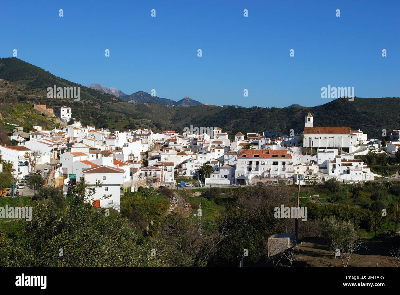View of whitewashed village (pueblo blanco), Sedella, Costa del Sol ...