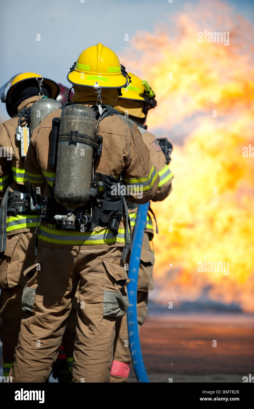 Fire service 911 999 hi-res stock photography and images - Alamy