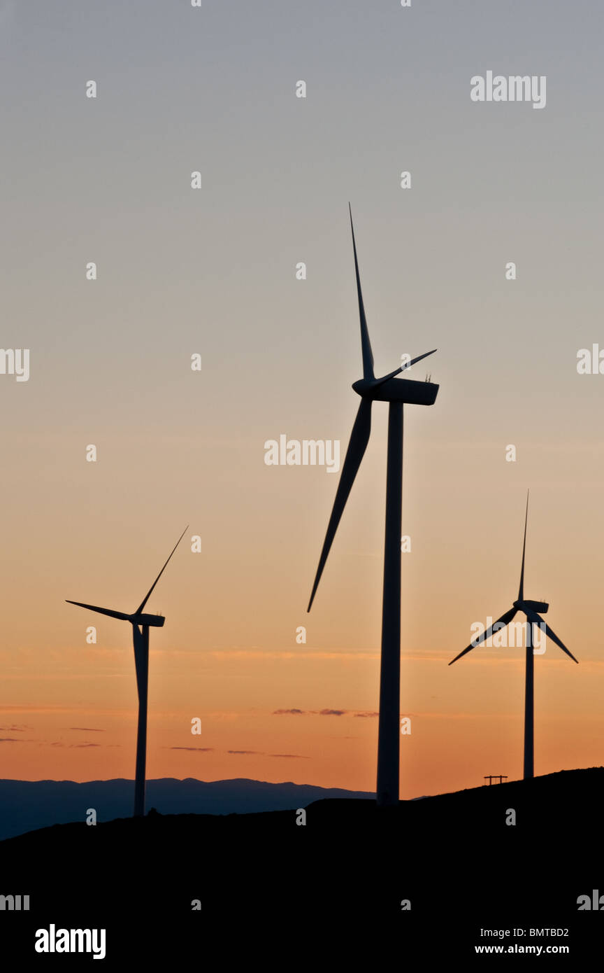 Giant Windmill Farm High Resolution Stock Photography and Images - Alamy