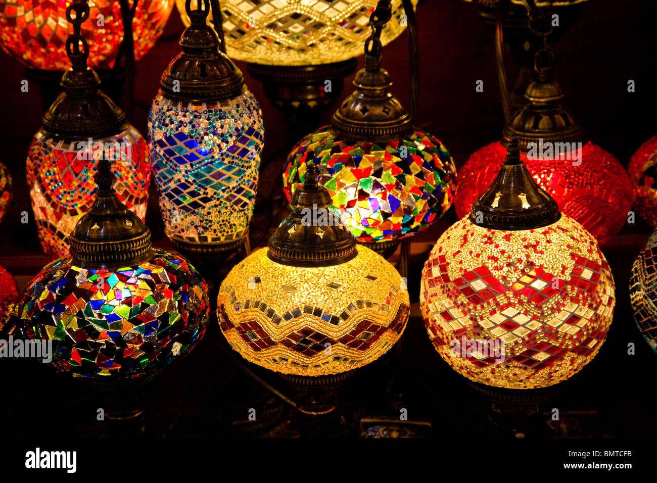 Lighting shop grand bazaar istanbul hi-res stock photography and images ...