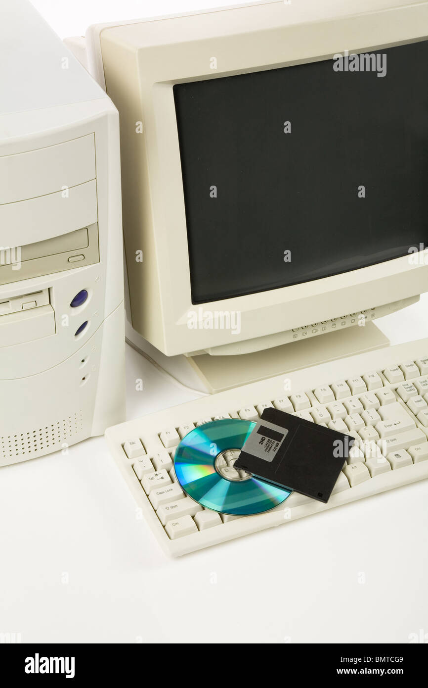 Desktop Computer and CD-ROM, floppy Disk close up shot Stock Photo - Alamy Desktop Computer and CD-ROM, floppy Disk close up shot Stock Photo - Alamy