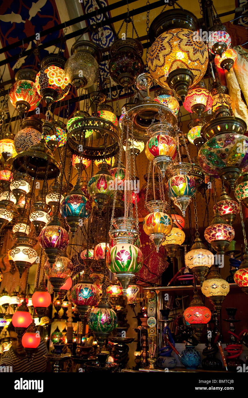 Lighting shop grand bazaar istanbul hi-res stock photography and images ...