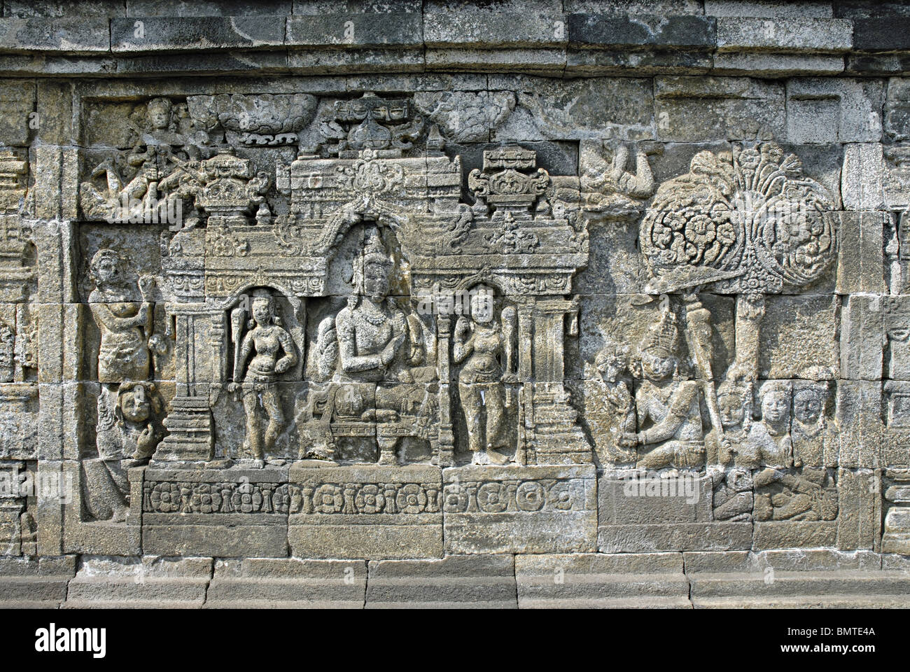 Indonesian devotees hi-res stock photography and images - Alamy