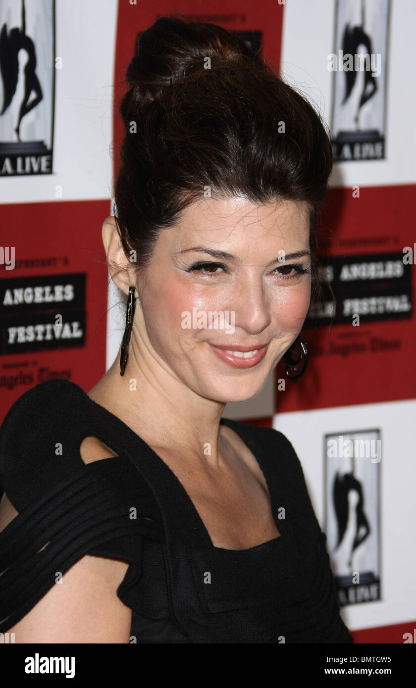 Marisa tomei cyrus premiere 2010 hi-res stock photography and images ...