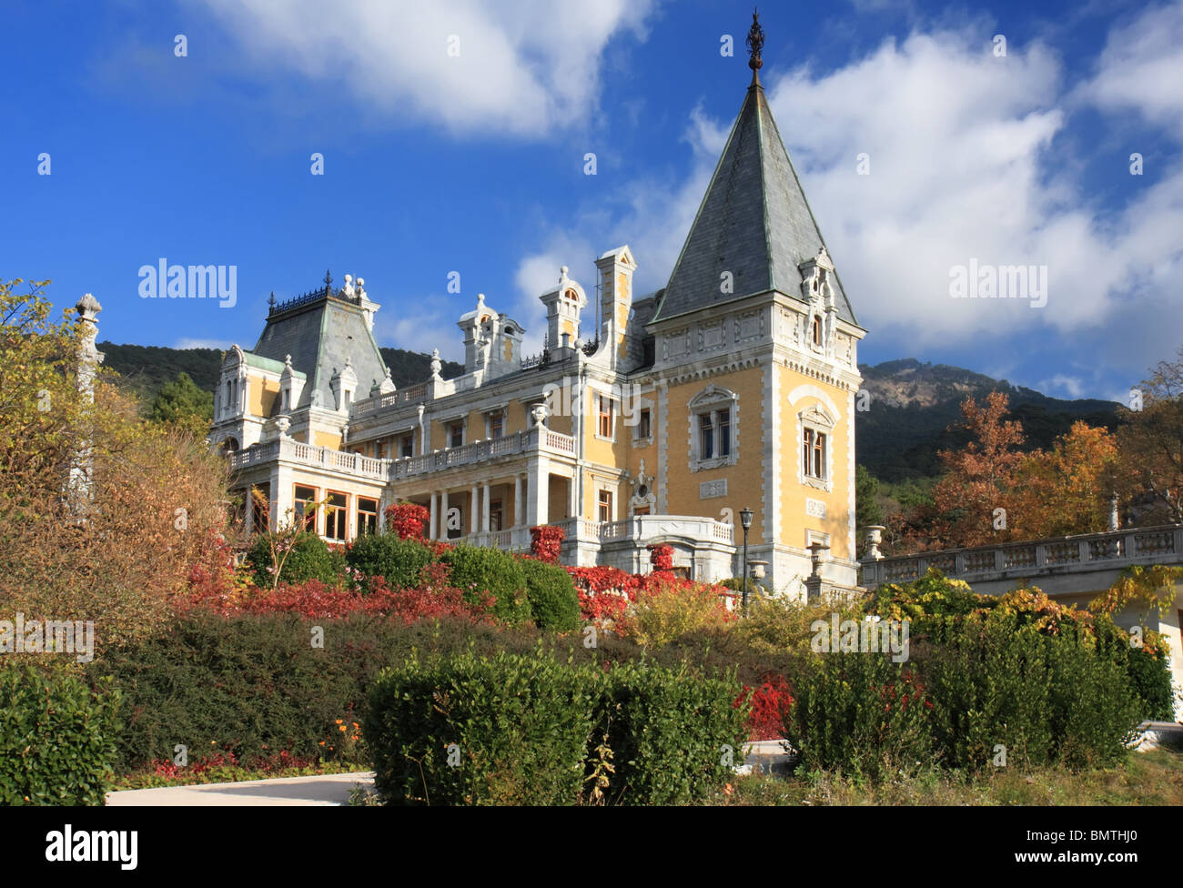 Massandra palace of emperor alexander iii hi-res stock photography and ...