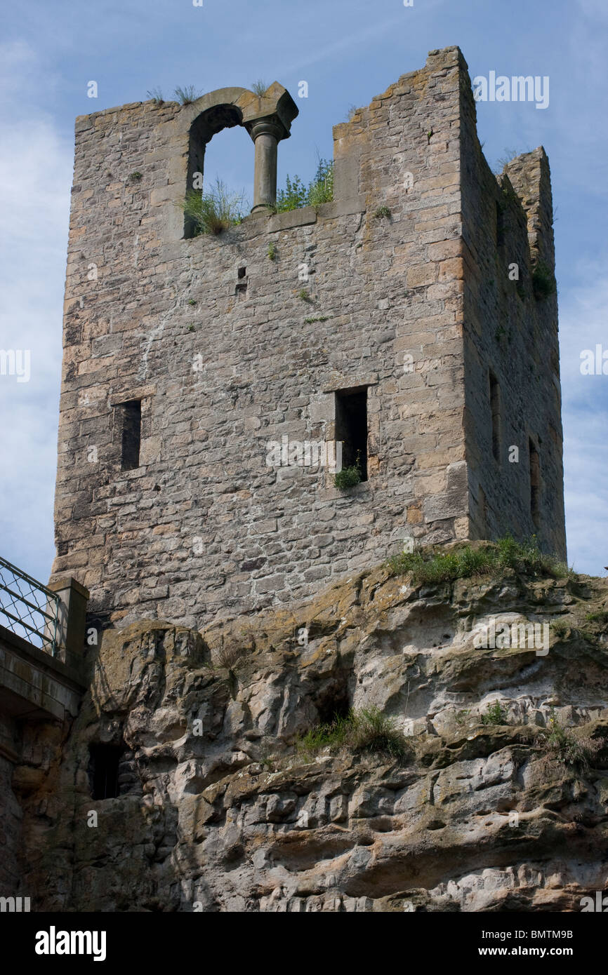 Ruin arch hi-res stock photography and images - Alamy