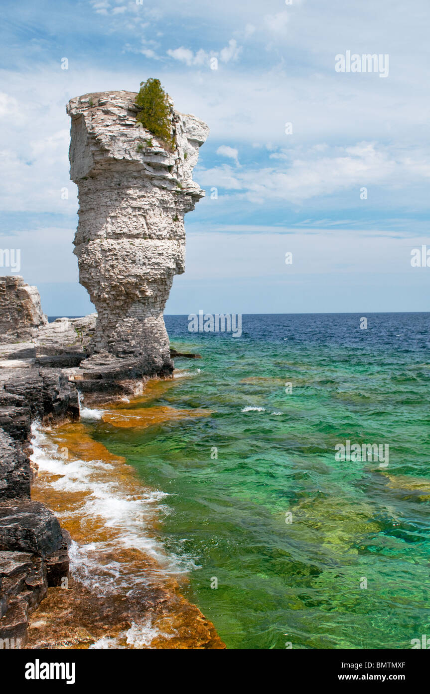 Flowerpot rock formation hi-res stock photography and images - Alamy
