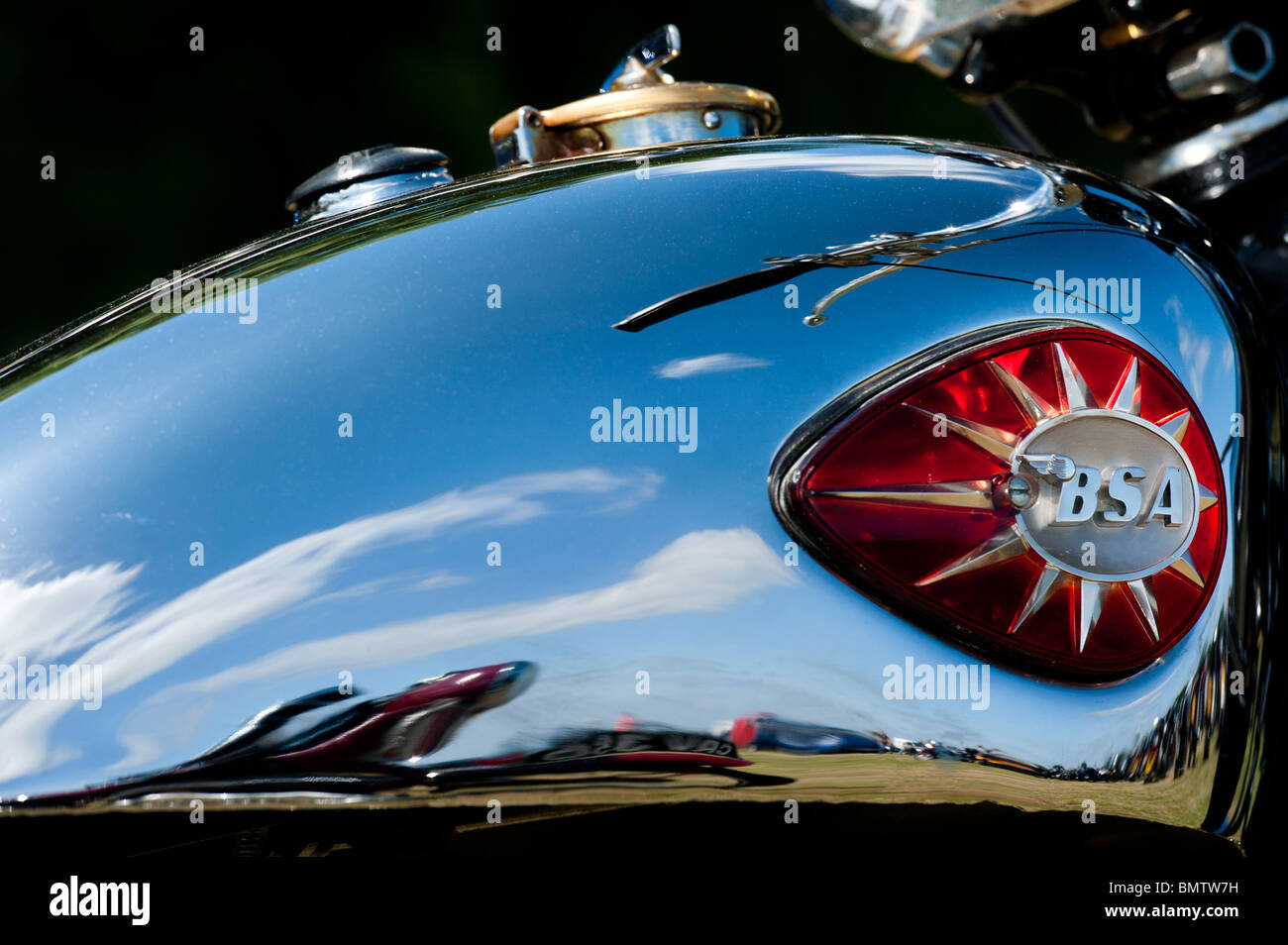 Bsa motorcycle tank hi-res stock photography and images - Alamy