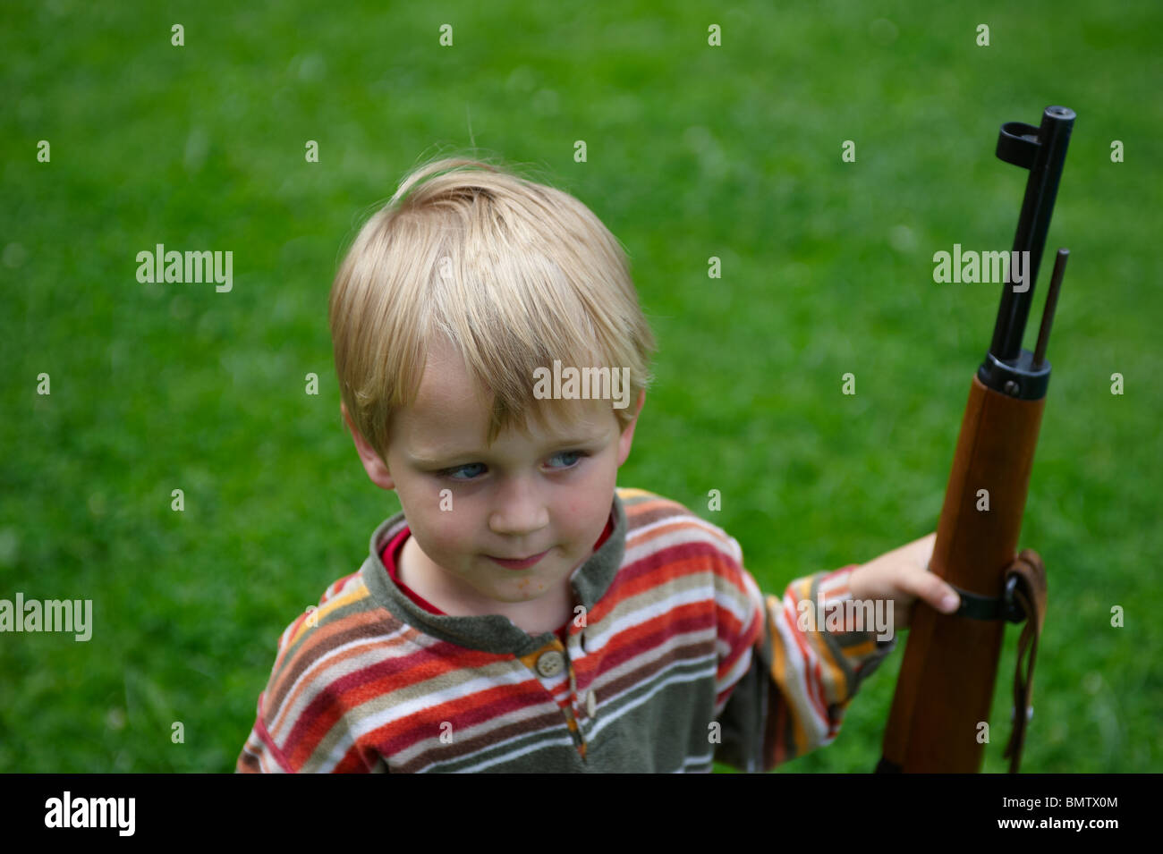 Boy air gun hi-res stock photography and images - Alamy
