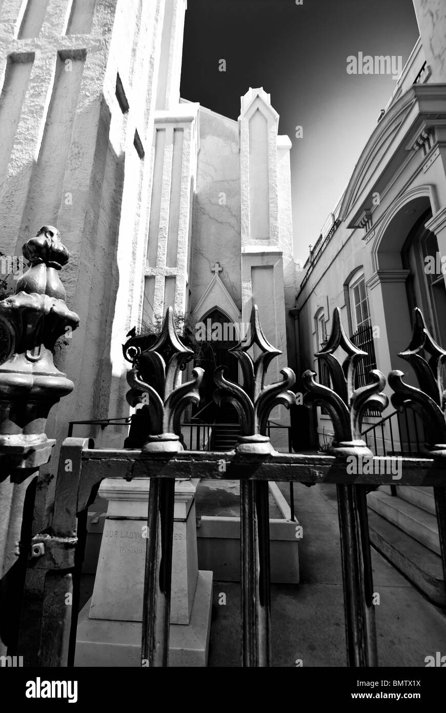 Side door building Black and White Stock Photos & Images - Alamy