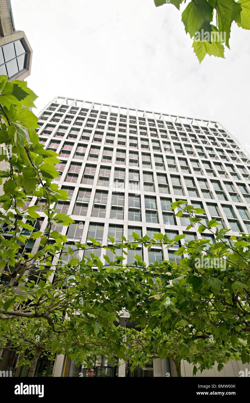 Office building royex house london hi-res stock photography and images ...