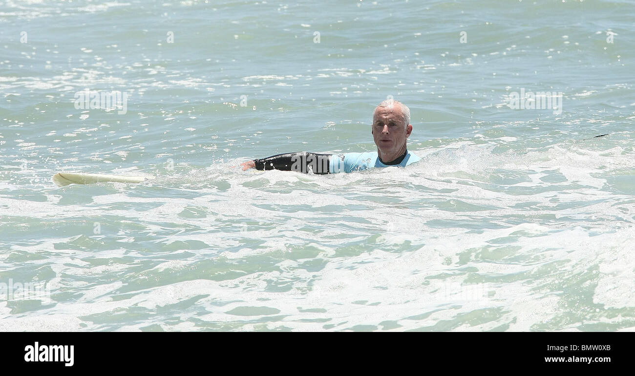John slattery surf24 celebrity surf hi-res stock photography and images ...