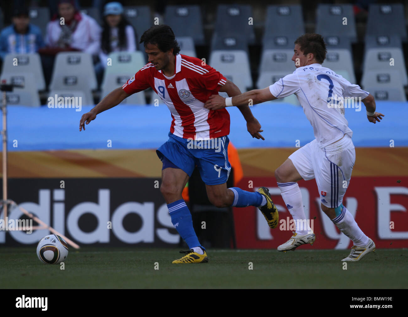 ROQUE SANTA CRUZ & PETER PEKAR SLOVAKIA V PARAGUAY FREE STATE STADIUM ...
