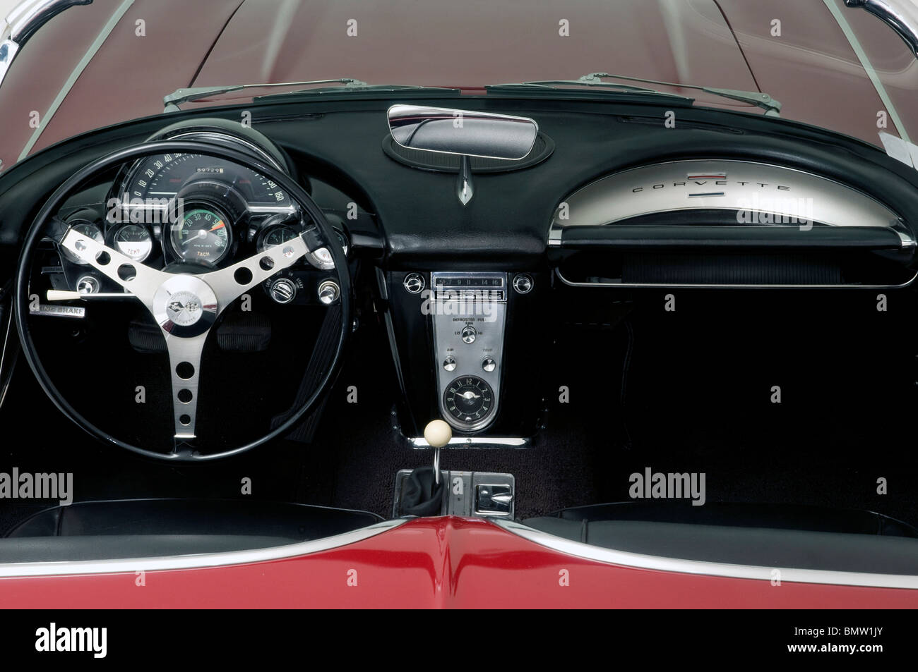 Chevrolet corvette dashboard hi-res stock photography and images - Alamy