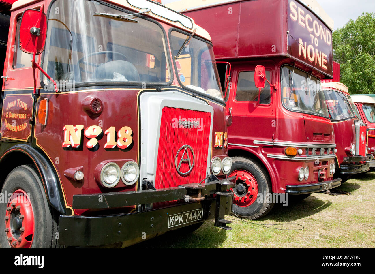 Fairground lorry hi-res stock photography and images - Alamy