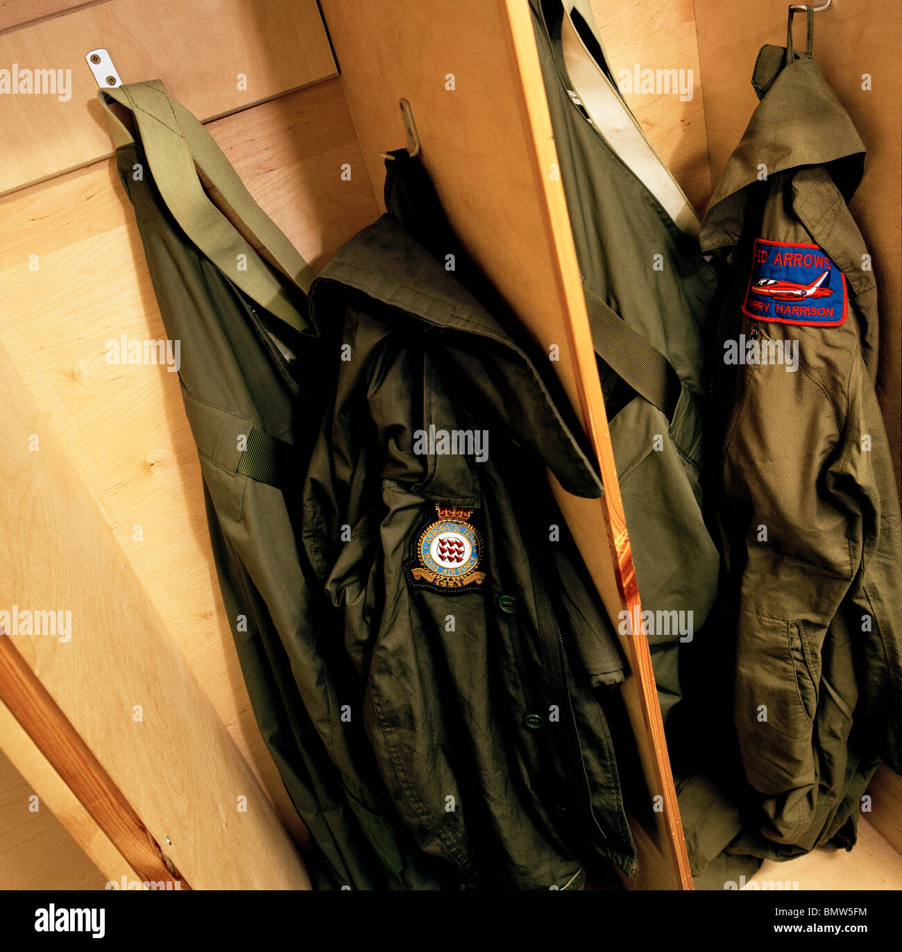 Raf uniforms hi-res stock photography and images - Alamy