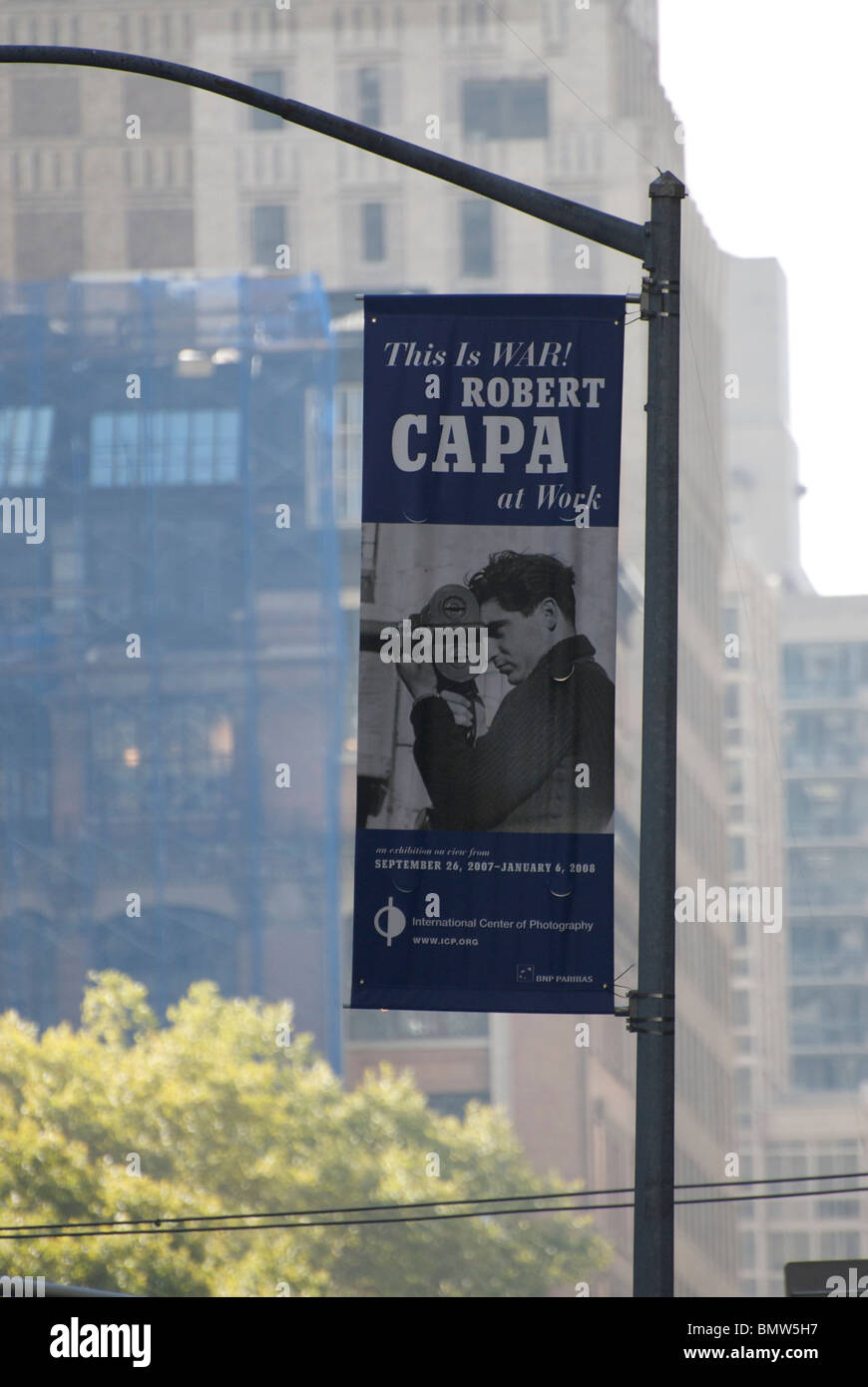 Robert capa hi-res stock photography and images - Alamy