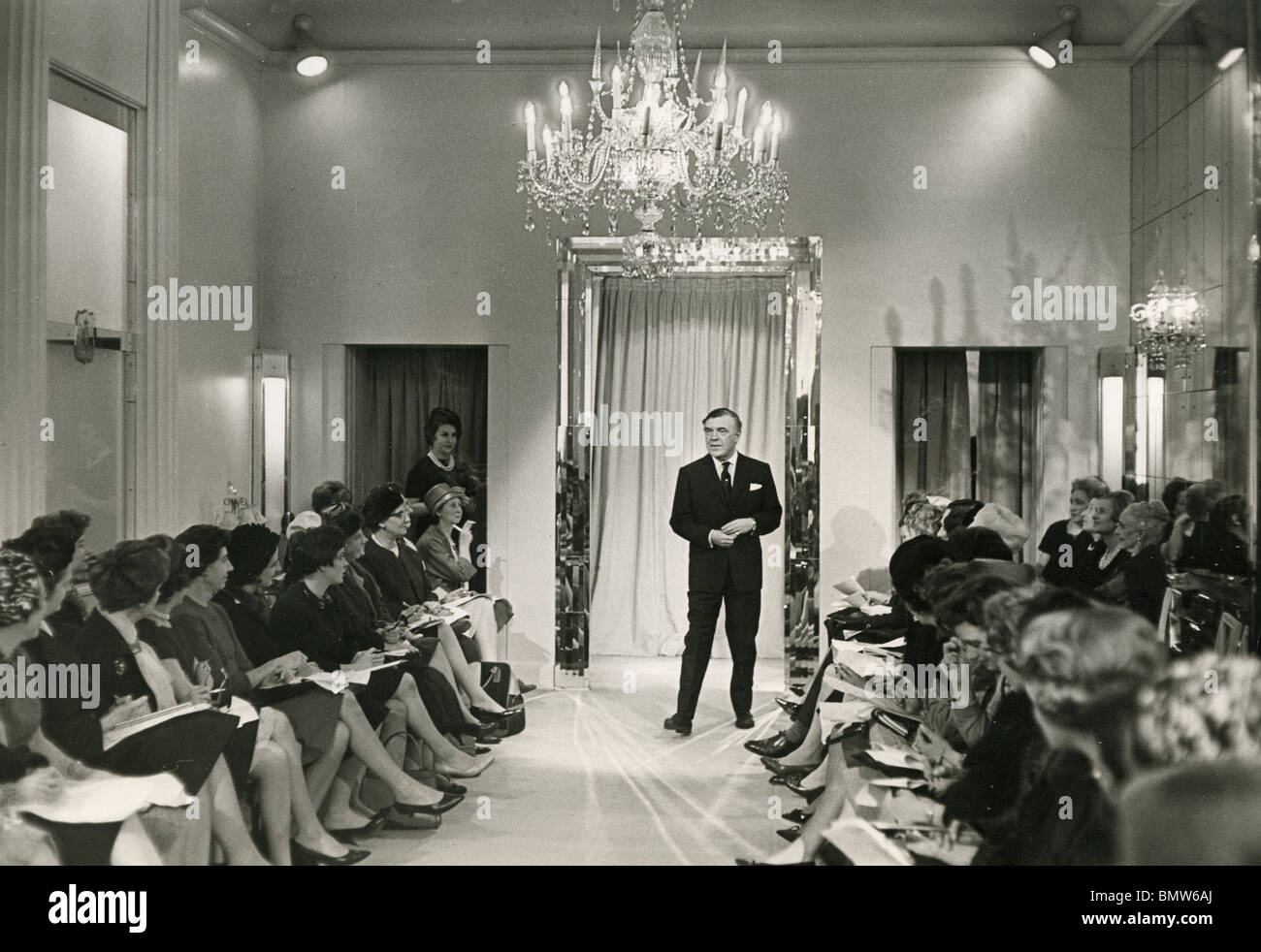 Norman hartnell hi-res stock photography and images - Alamy