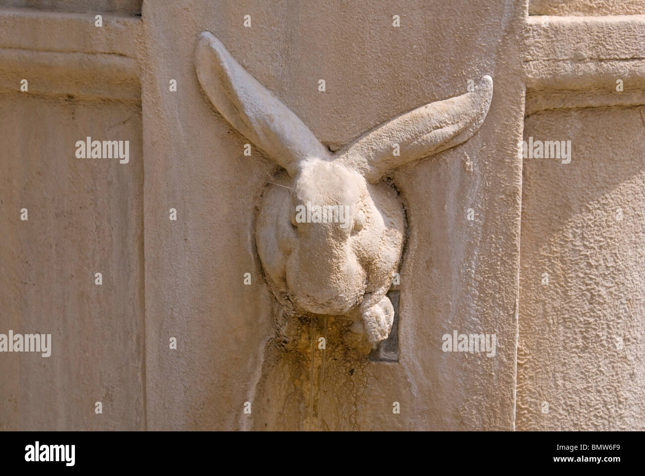 Rabbit fountain in the Villa Borghese, Rome, Italy Stock Photo - Alamy