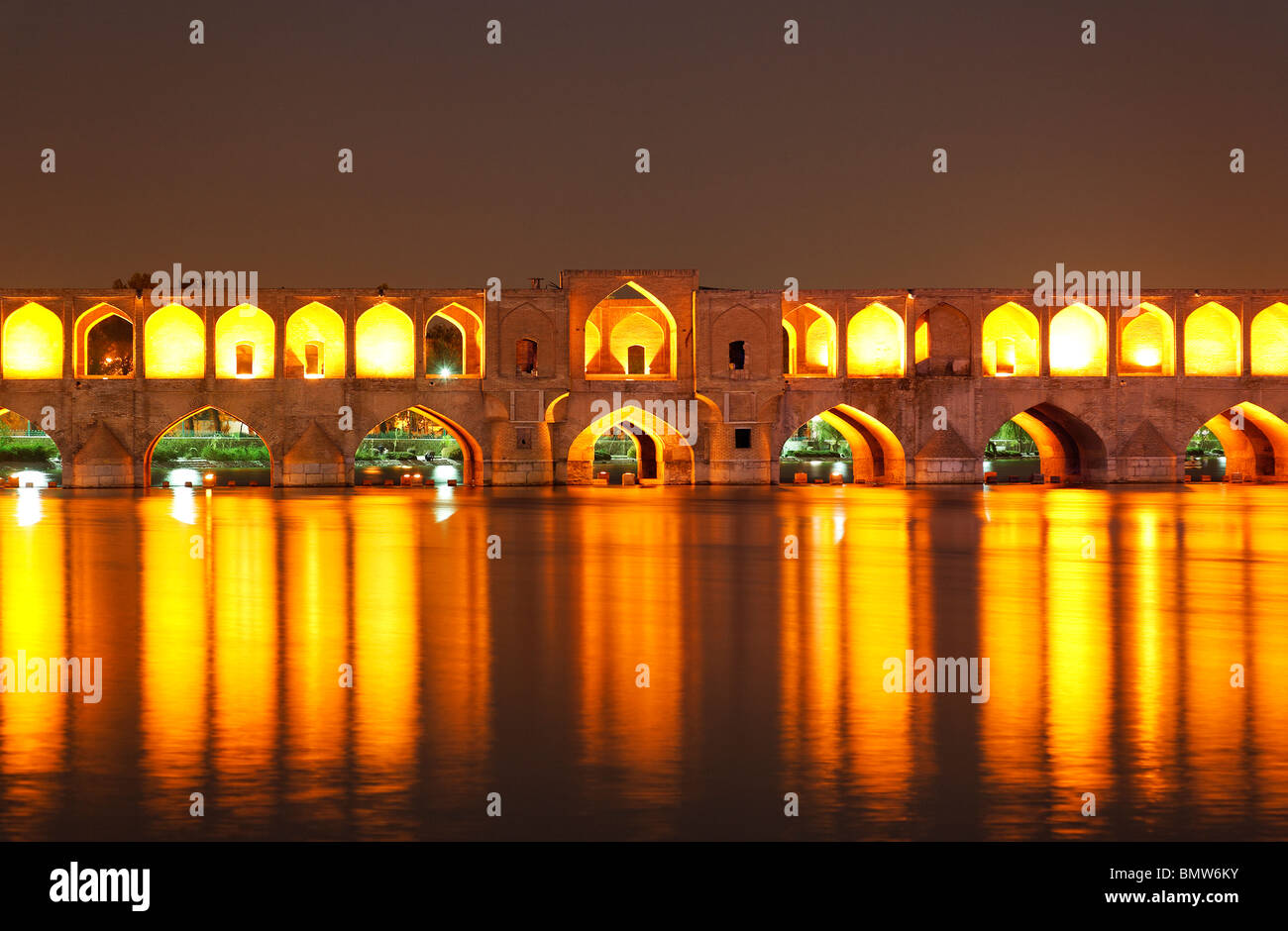 Bridge of thirty three arches hi-res stock photography and images - Alamy