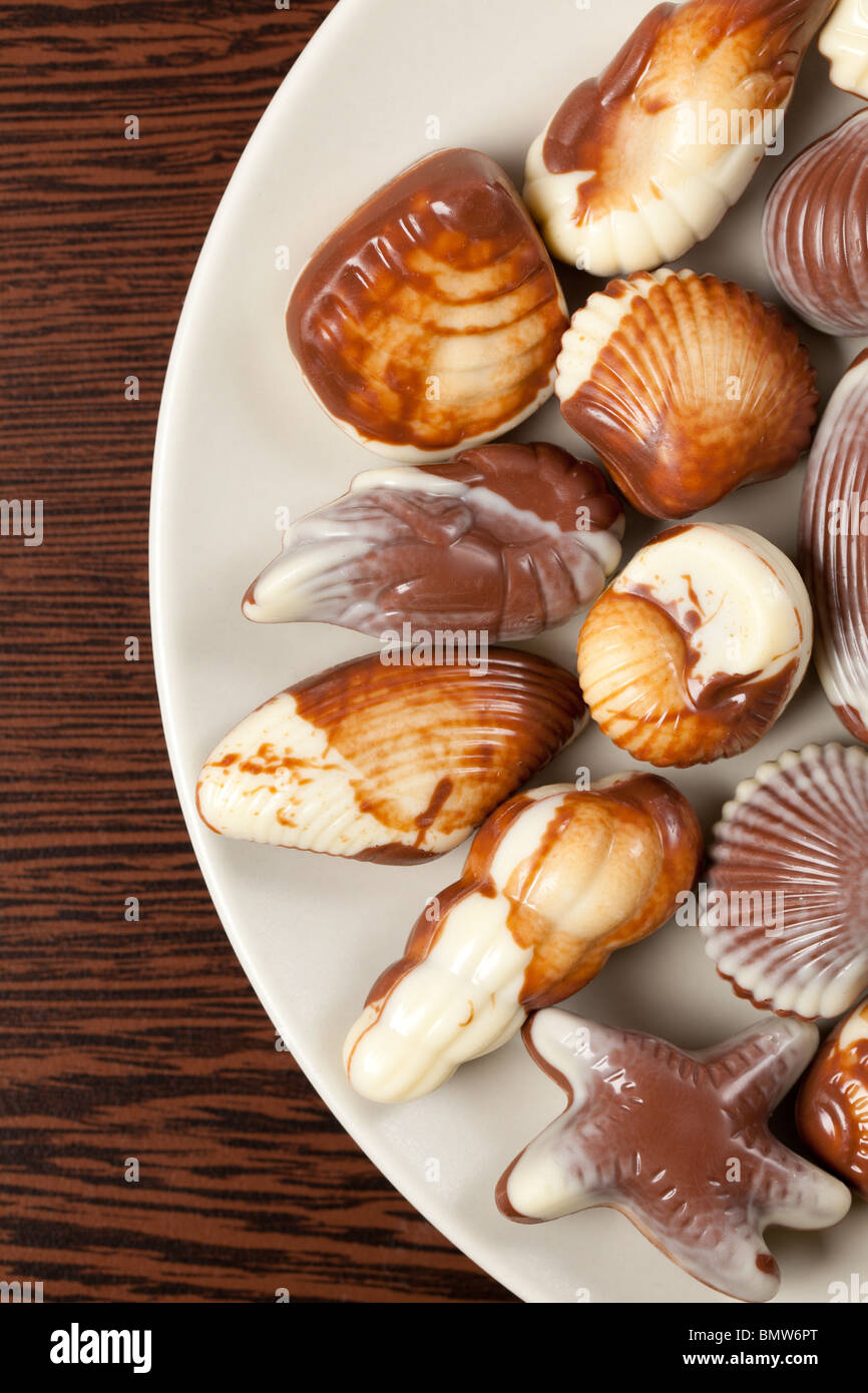 Candy chocolate shell hi-res stock photography and images - Alamy