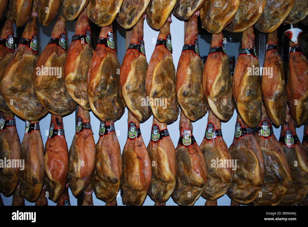 White legs of ham hi-res stock photography and images - Alamy