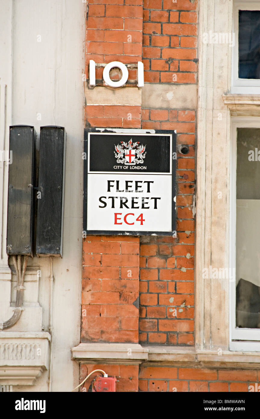 Fleet street road sign london Stock Photo - Alamy