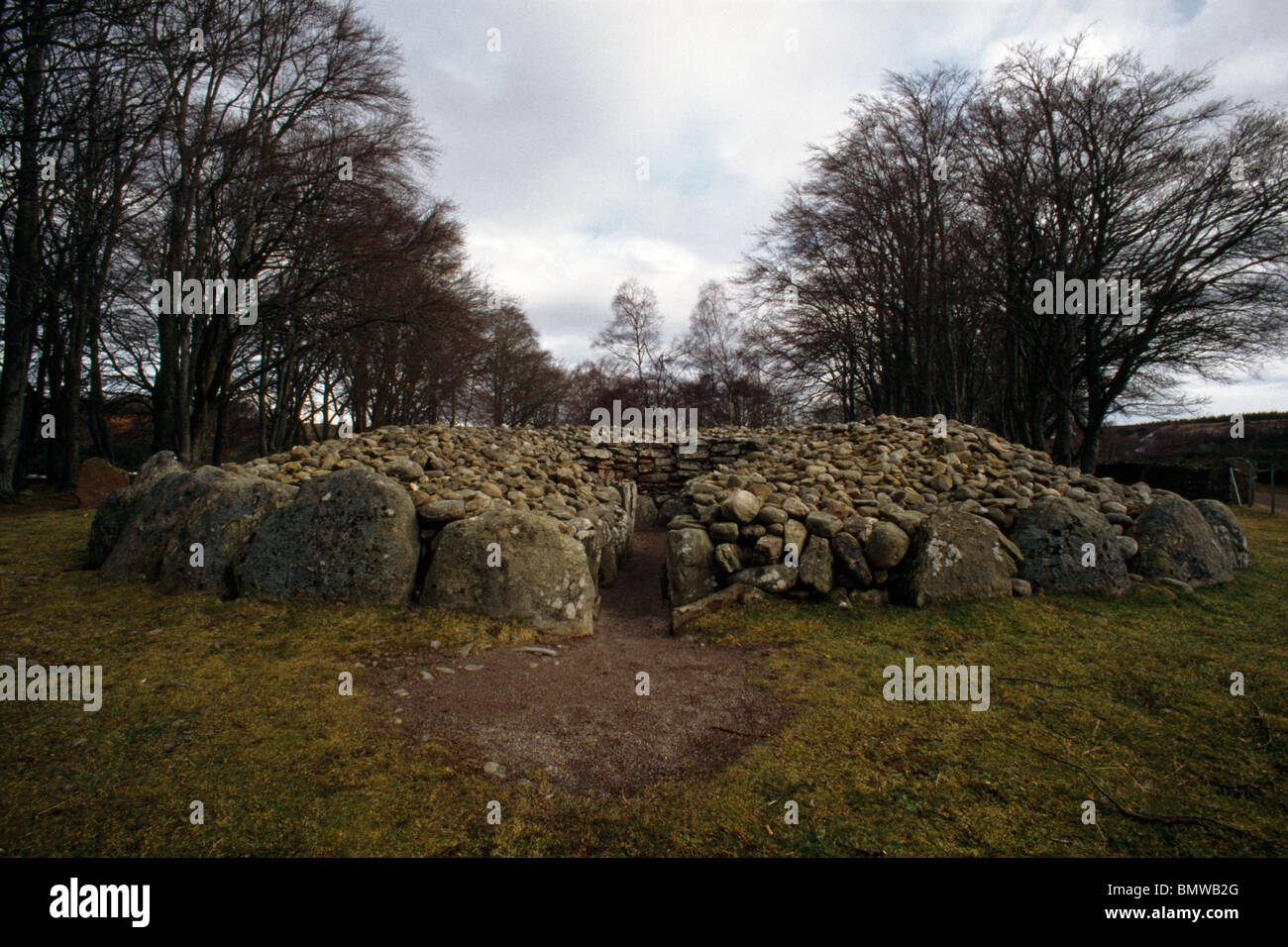 Scotland Balnuaran Of Clava Prehistoric Burial Cairns Stock Photo - Alamy