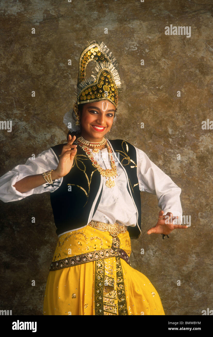 Indian classical dance Stock Photo - Alamy