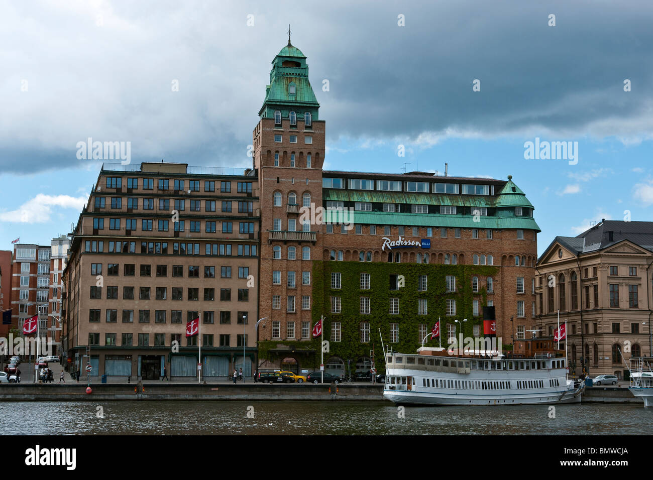 Radisson hotel hi-res stock photography and images - Alamy