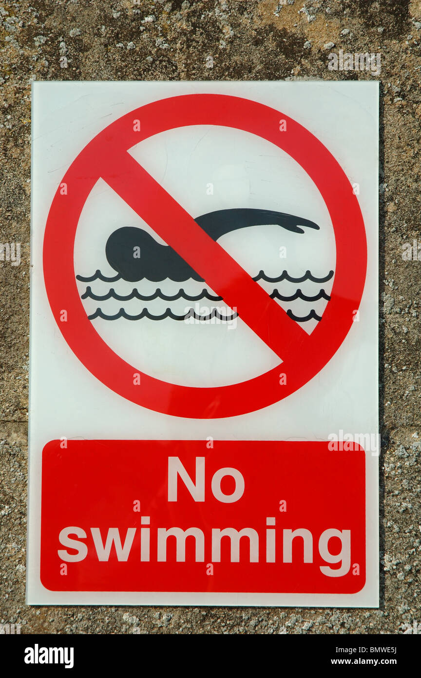 Reservoir Warning Sign Stock Photos & Reservoir Warning Sign Stock ...