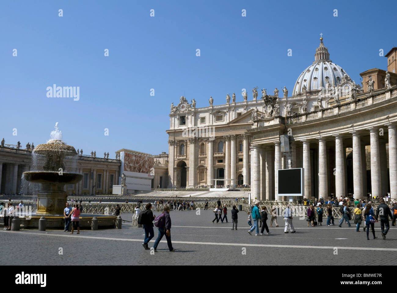 St Peter's Square, Rome, Italy Stock Photo - Alamy