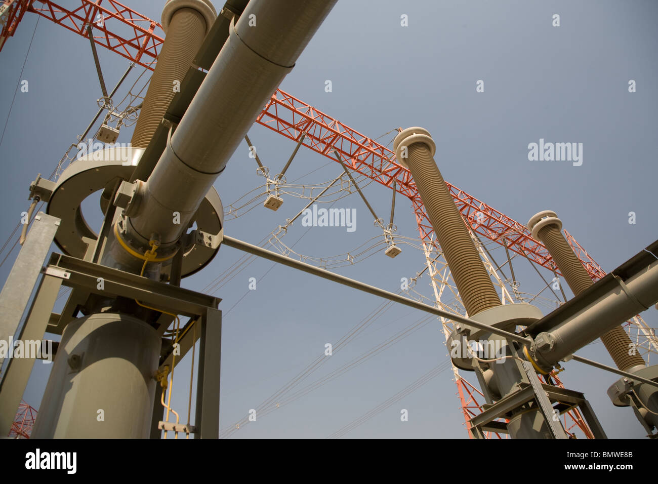 UAE Middle East Power Plant electricity electrical Stock Photo - Alamy