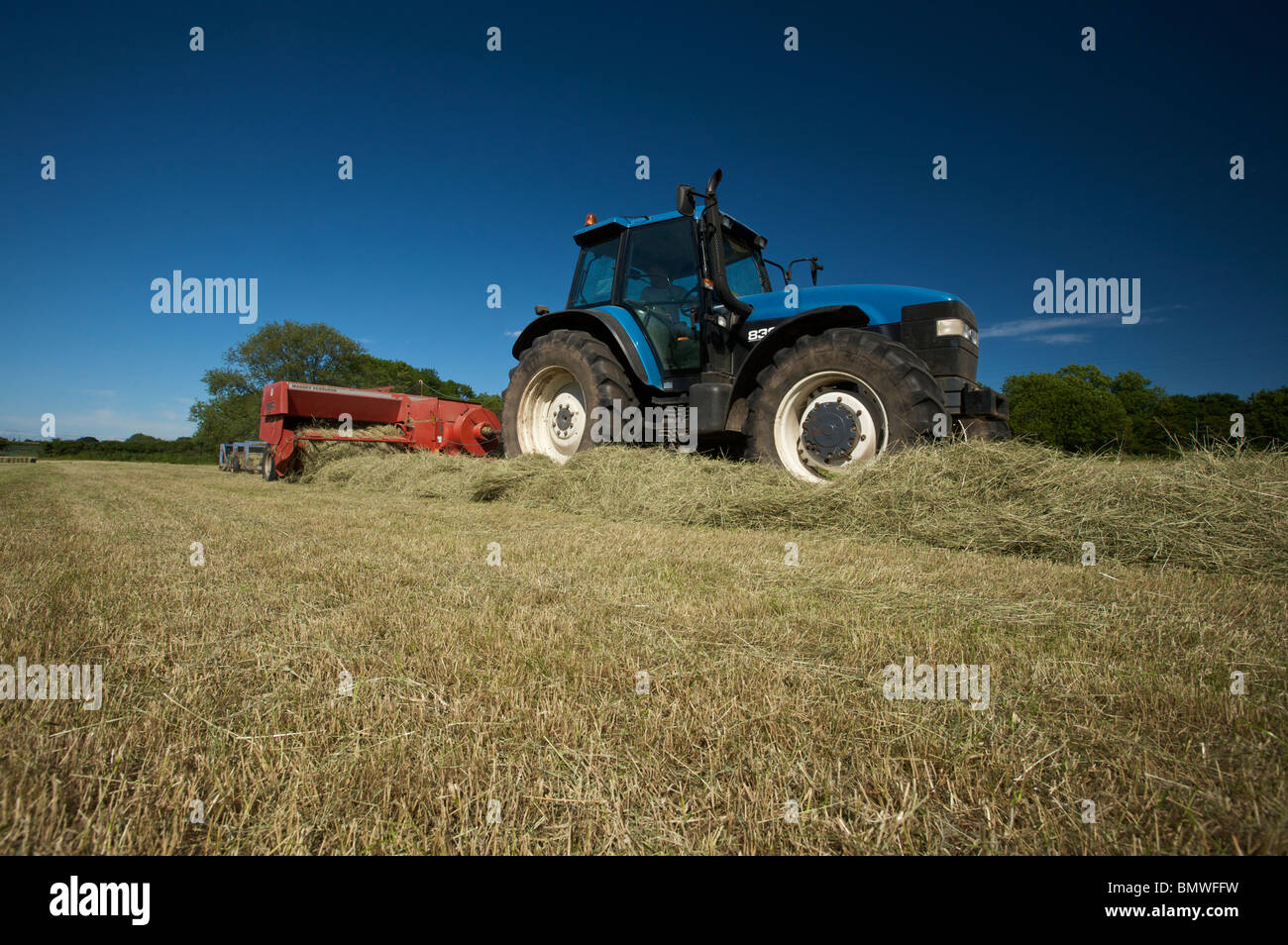 Massey ferguson 224 baler hi-res stock photography and images - Alamy